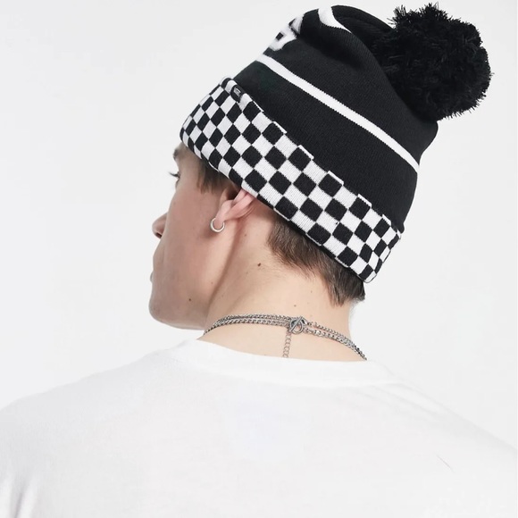 Vans | Accessories | Vans Wm Spirit Pom Black Checker Beanie ...